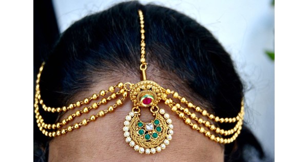 Antique Red Green Matha Patti Maang Tikka